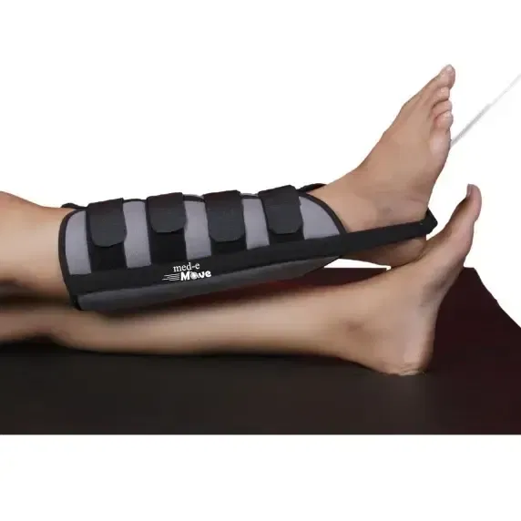 Medemove Leg Traction Brace - Medequip Healthcare Solutions LLP | Medzell