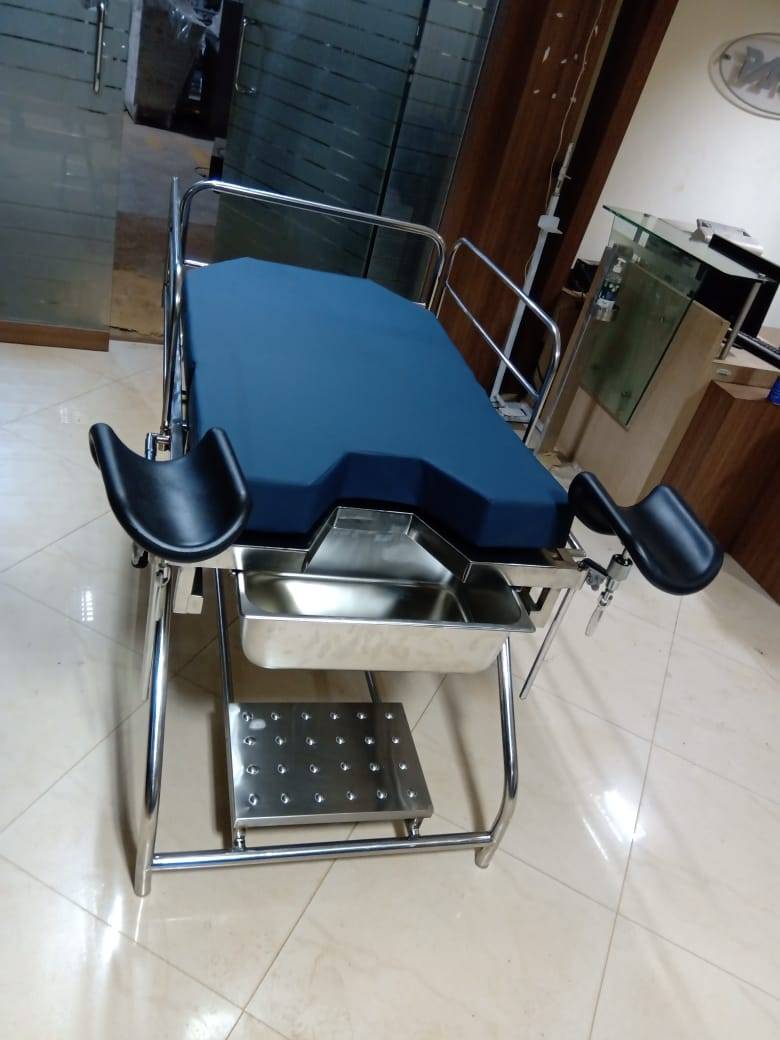 Stainless Steel Delivery Bed - Delivery Tables - Welcraft Healthcare ...