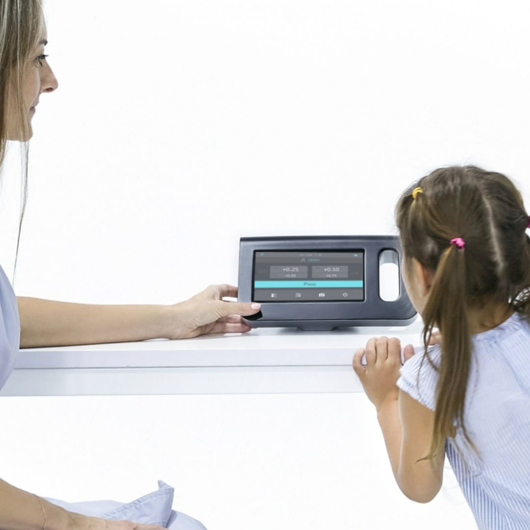 AI-Optic - AI-based Vision Screening Machine for Refractive Disorders ...