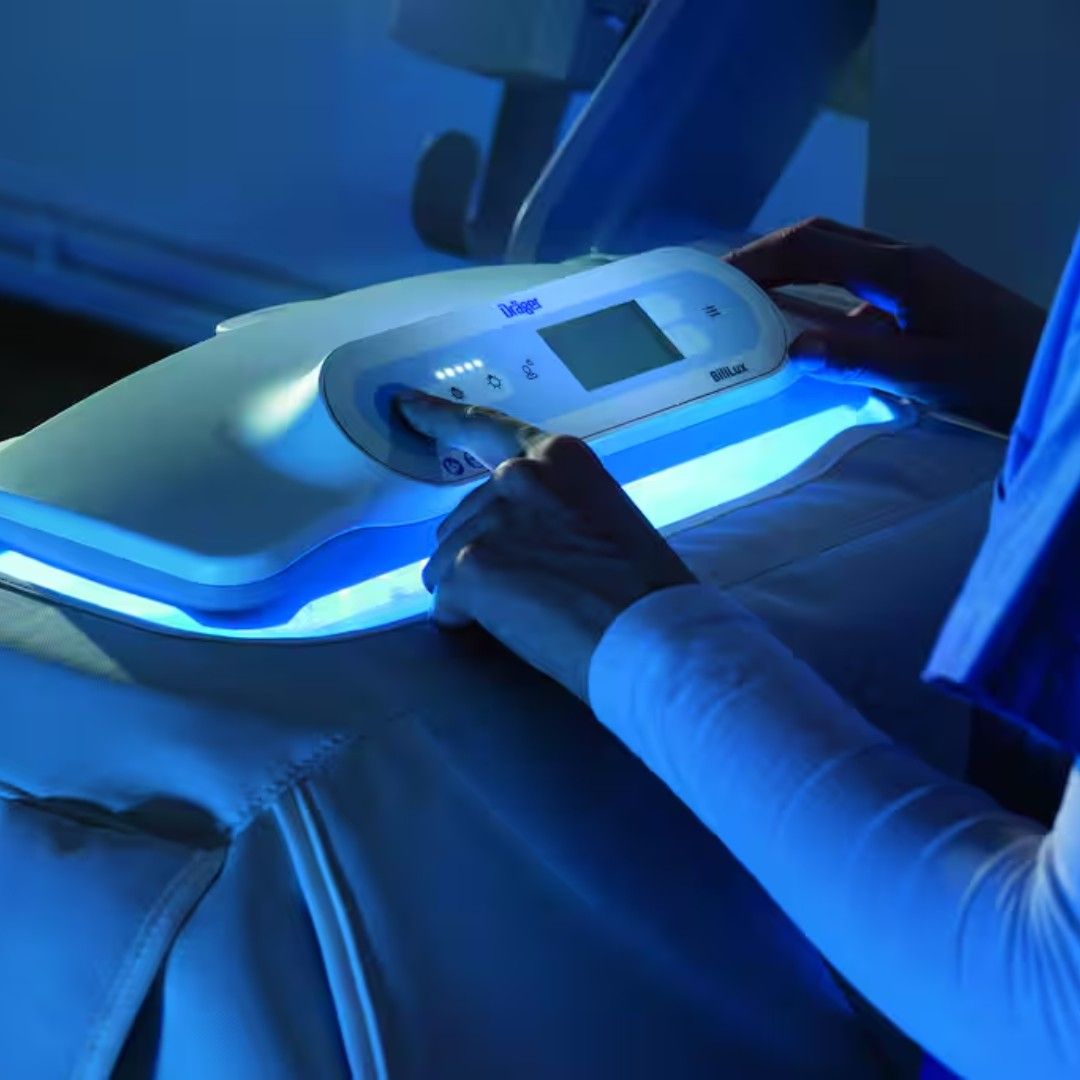 BiliLux LED Phototherapy Unit - Phototherapy Unit, Newborn Care | Dräger