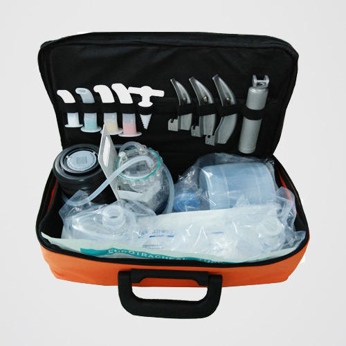 Resuscitation Kit Adult - Resuscitators - Medisafe International | Medzell
